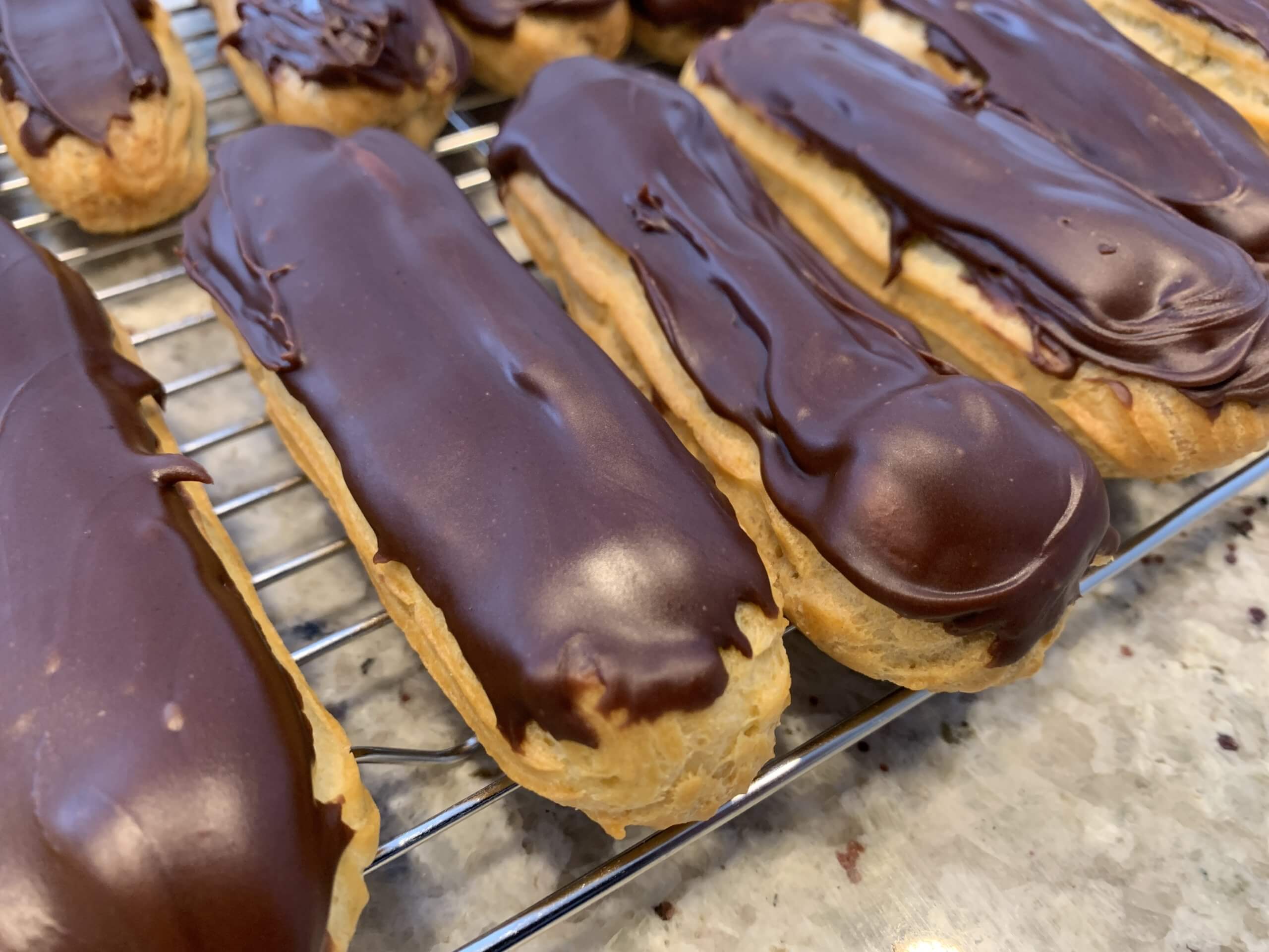 Éclairs au chocolat - Rose en cuisine